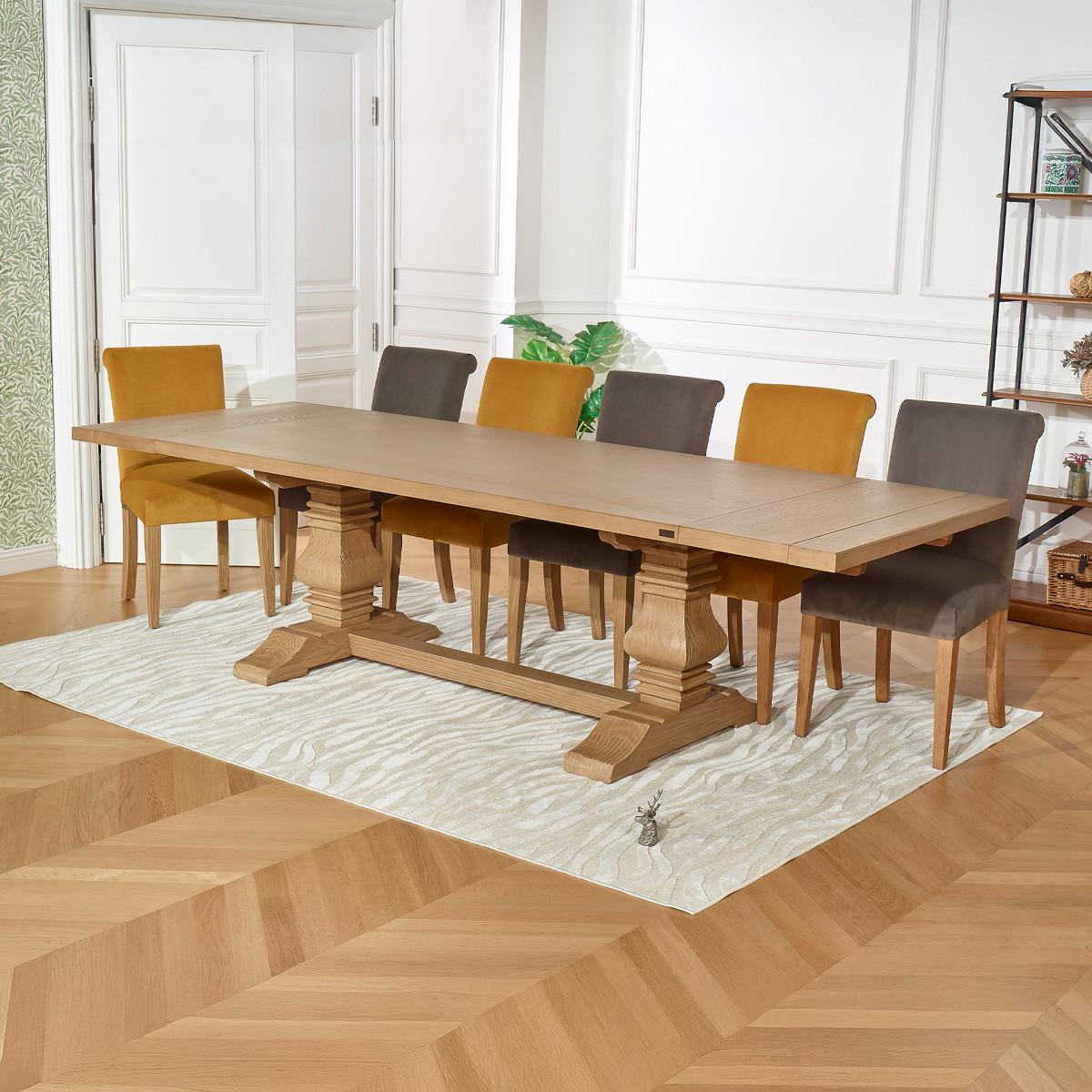 Extendable dining table, 10 to 14 people, solid wood