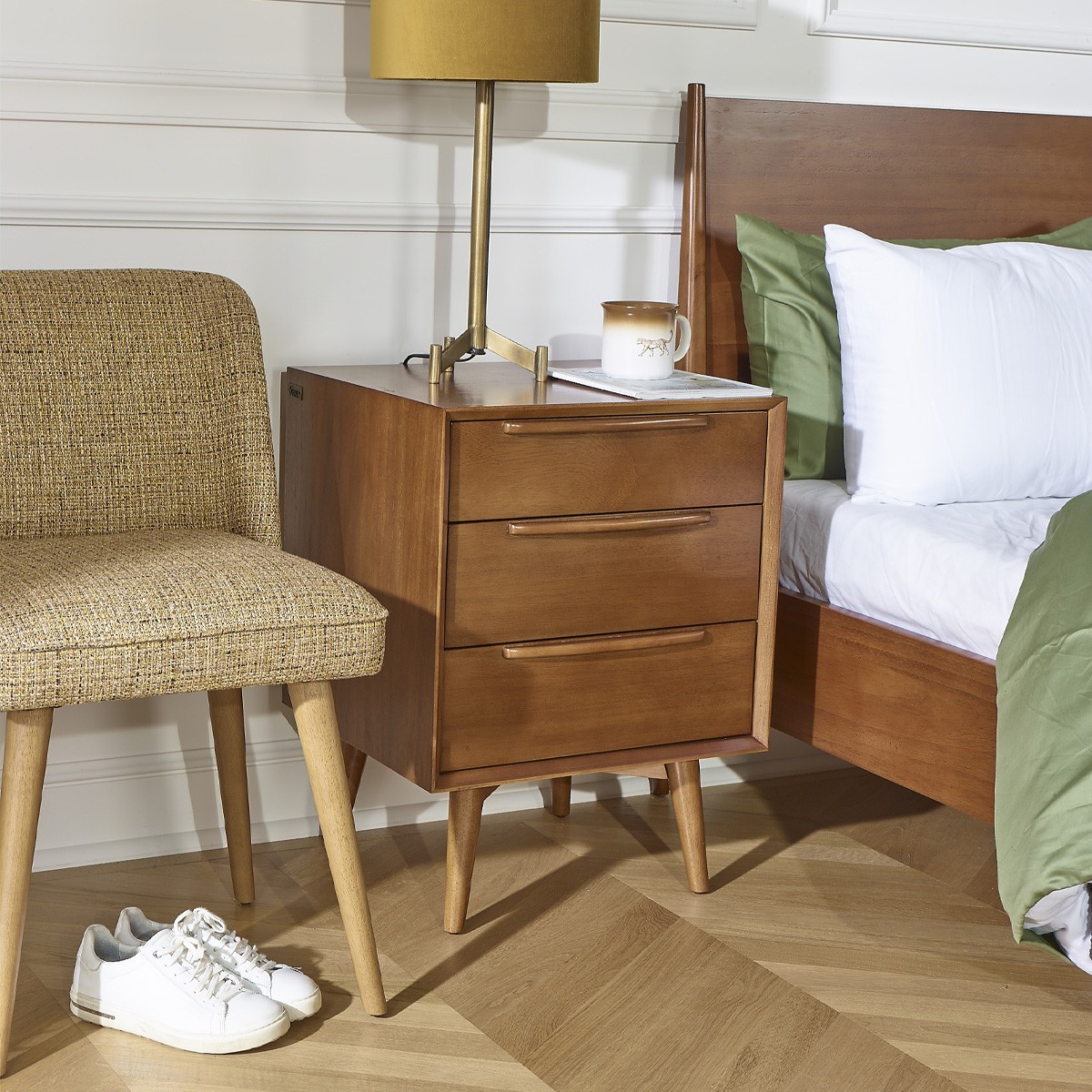 Scandinavian side table with 3 drawers in solid wood DALHIA