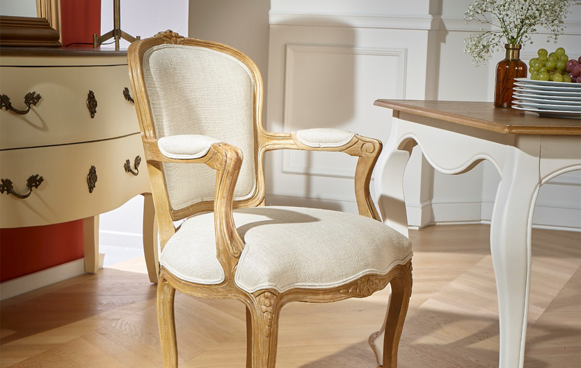 Meuble campagne chic : table, buffet, fauteuil, meuble TV, lit, table ...